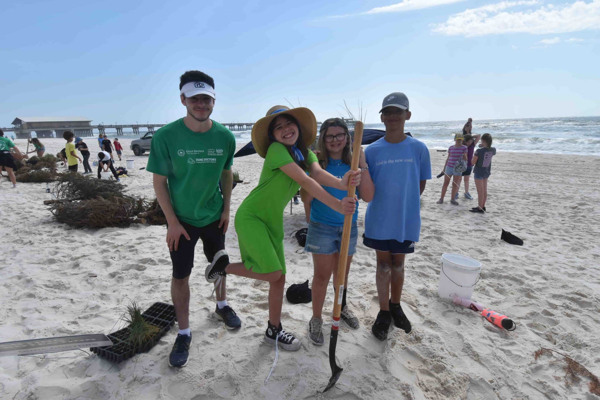 Gulf Shores Students Help Restore the Gulf State Park Pier