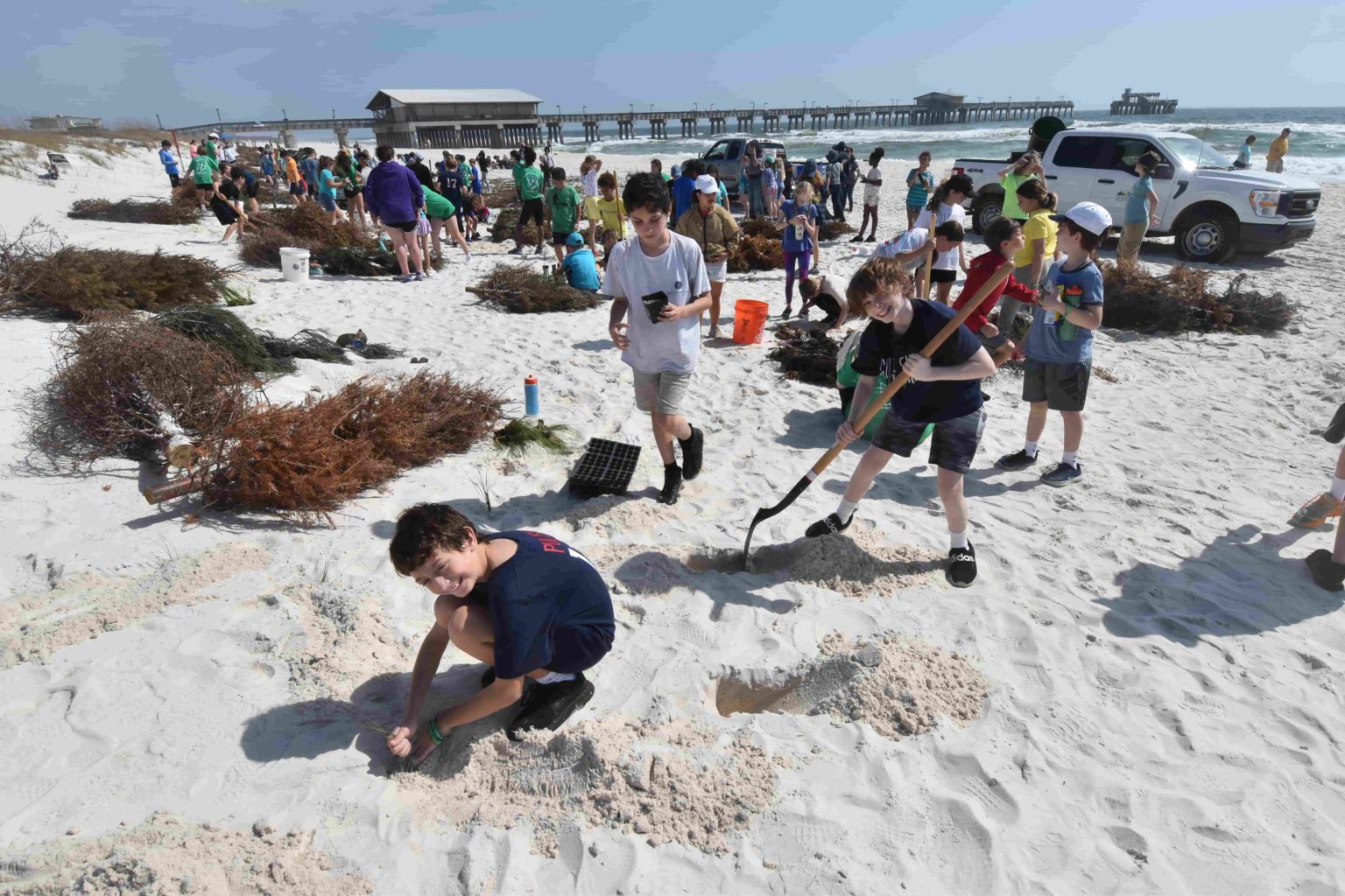 Gulf Shores Students Help Restore the Gulf State Park Pier
